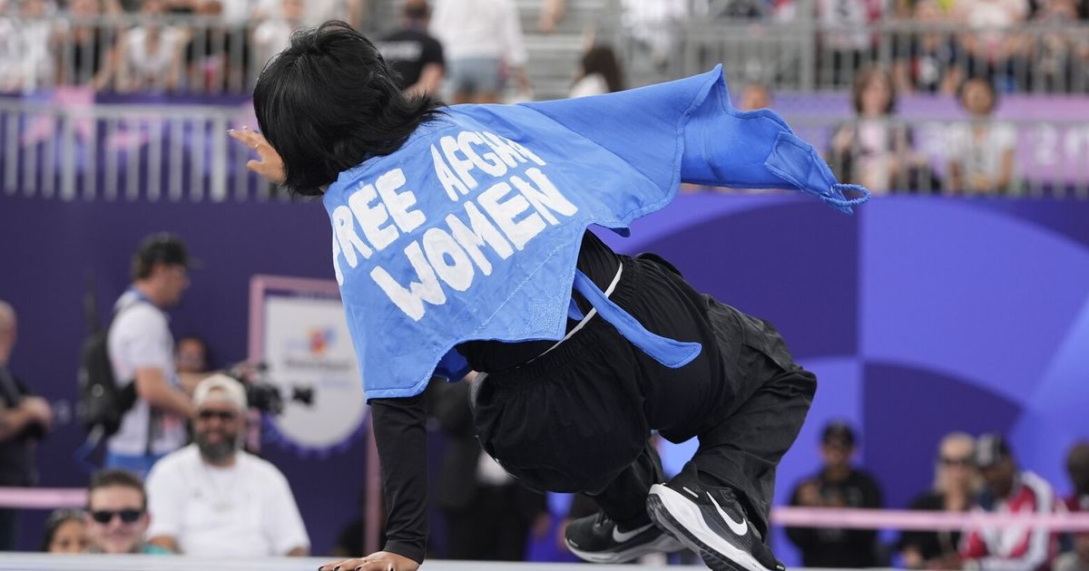 Raygun distracted from breaking’s landmark Olympic moment | The Seattle ...