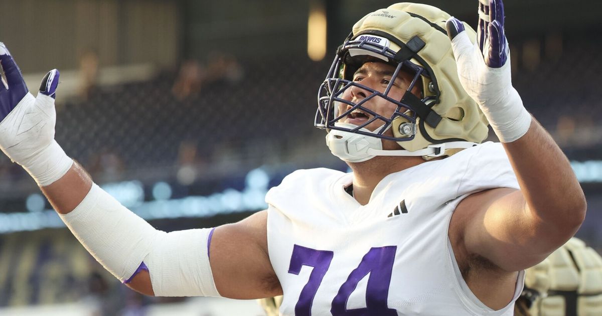 Huskies host mock game in final public outing before home opener | The ...