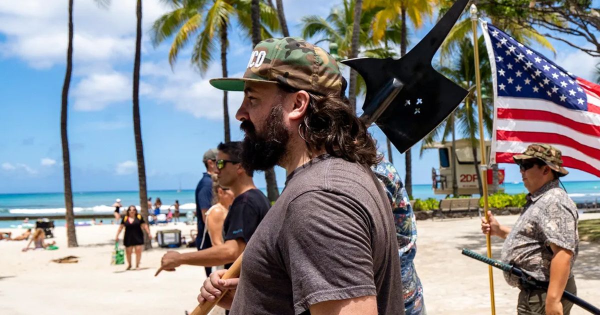 Bikinis, surfboards and battle-axes? Hawaii loosens long-strict weapons ...