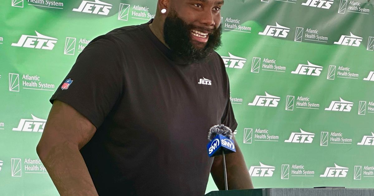 Moses returns and the Jets have their starting 5 offensive linemen ...