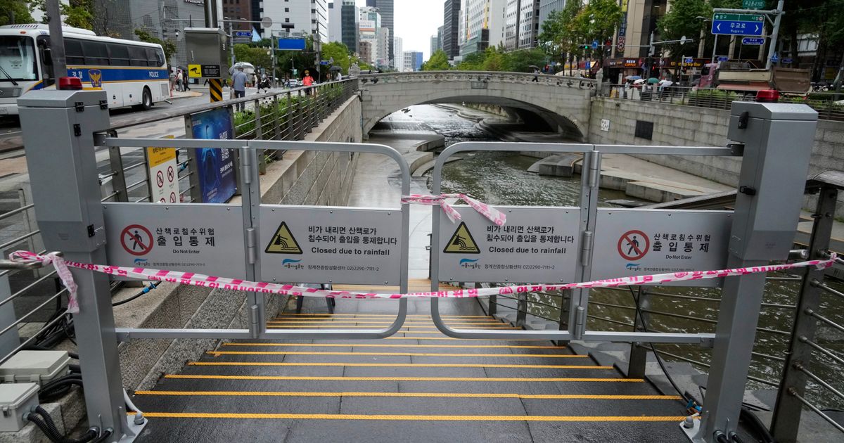 Tropical depression dumps heavy rain in southern South Korea and Seoul ...