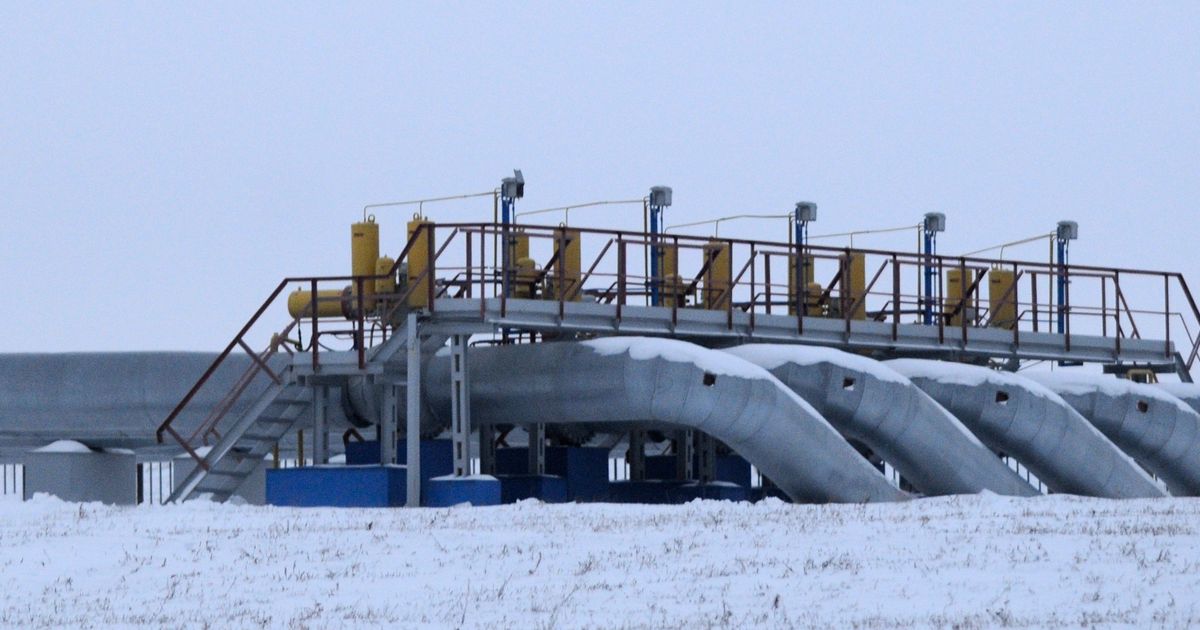 EXPLAINER: Why is natural gas still flowing from Russia to Europe ...