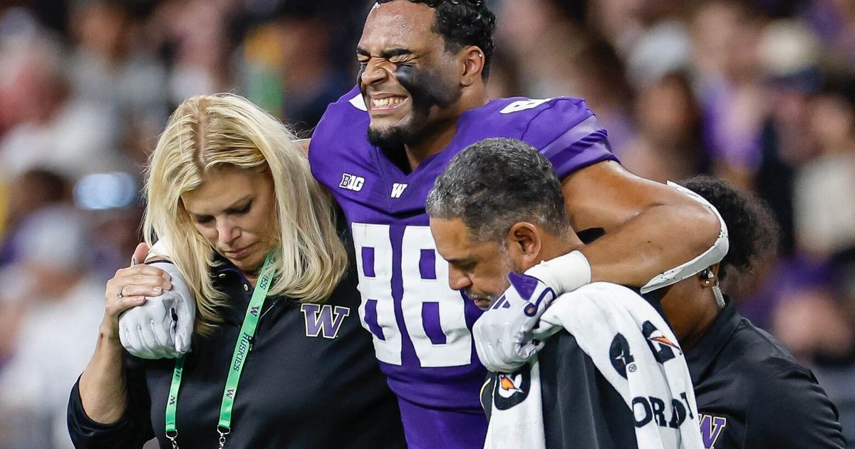 Jedd Fisch gives Quentin Moore injury update following UW’s season ...