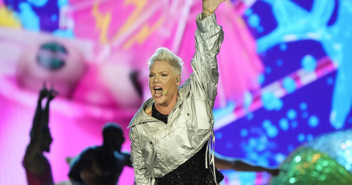 Review: Pink’s Tacoma concert worth the wait after 2023 cancellation ...
