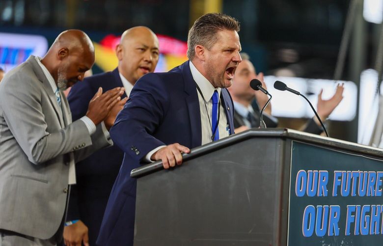 Dominic Gates | The Seattle Times