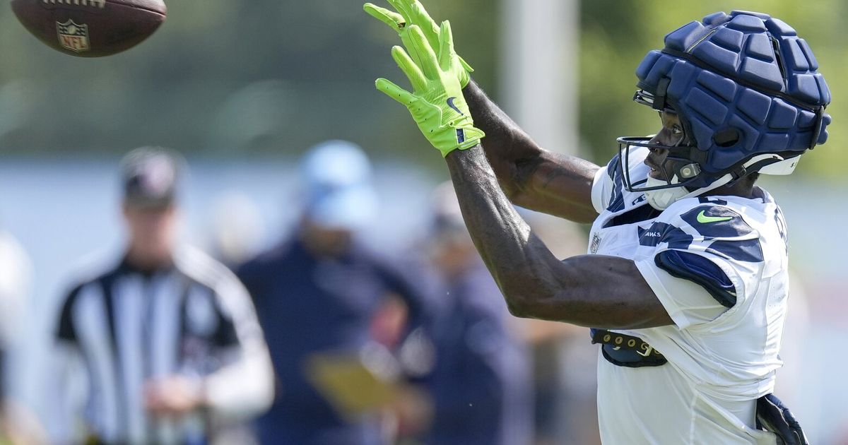 Seahawks bring back receiver Ty Scott for practice squad | Notebook ...