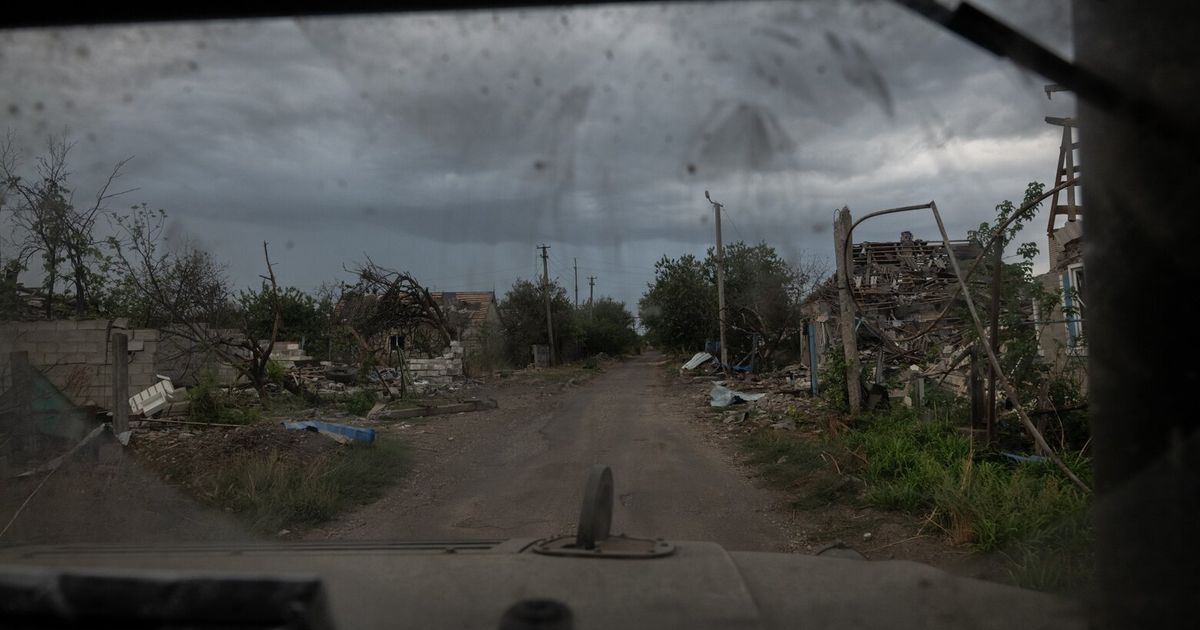 Vance describes plan to end Ukraine war that sounds a lot like Putin’s ...