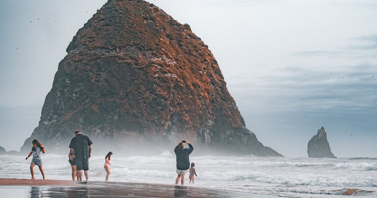 This rock solid Cannon Beach photo captures all the elements | The ...