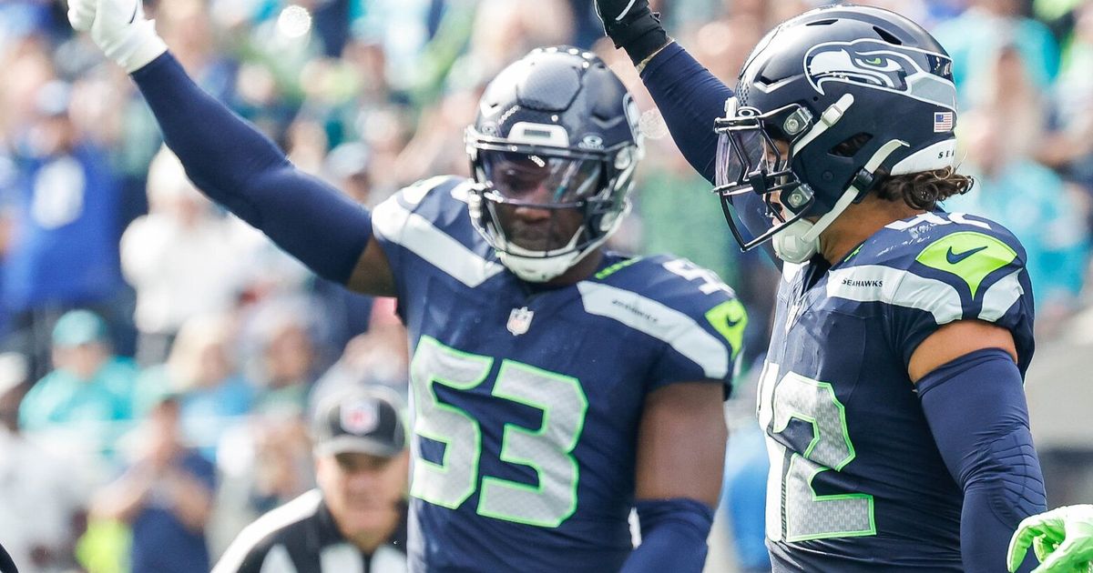 Seahawks defense comes up big on goal line twice to turn back Dolphins ...