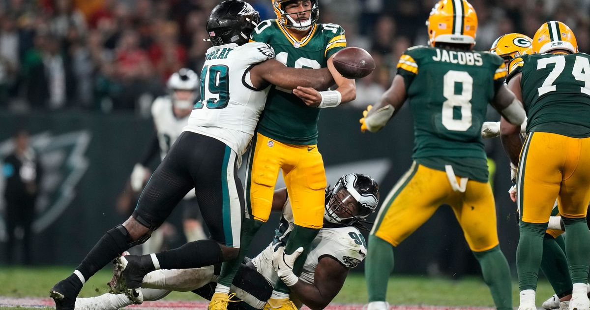 Jordan Love’s apparent leg injury has the Packers feeling nervous | The ...