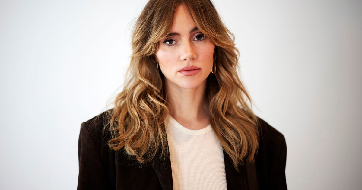 Suki Waterhouse pens a ‘Memoir of a Sparklemuffin’ on her wide-ranging ...