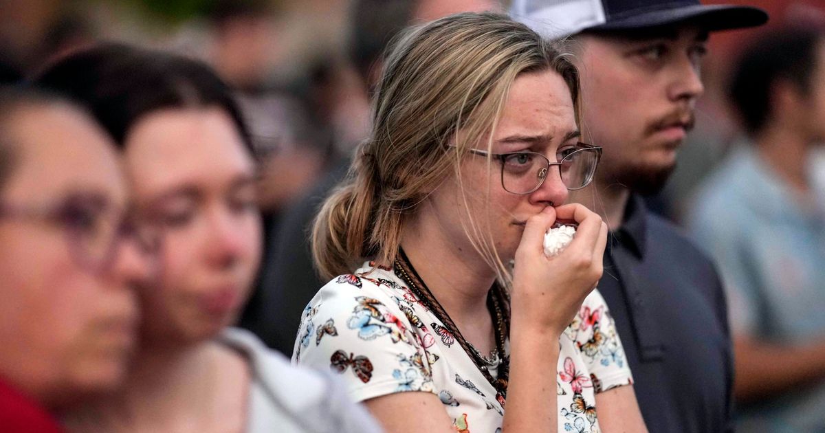 AP PHOTOS: Church services help Georgia residents mourn victims of ...