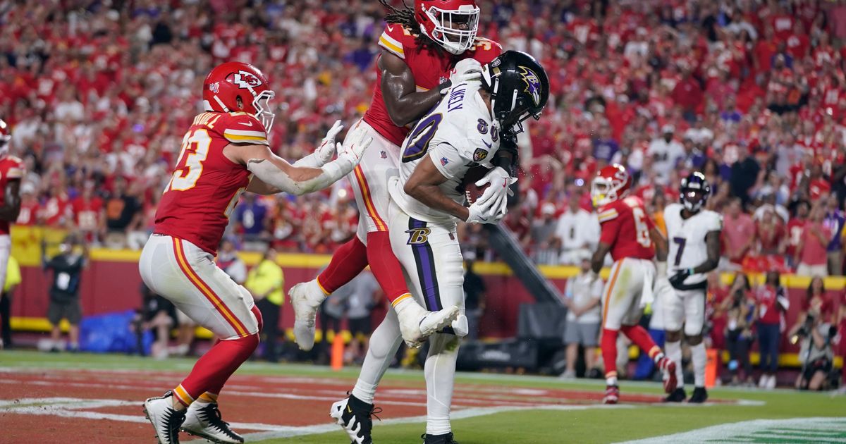 Xavier Worthy scores 2 TDs in NFL debut, giving the Chiefs’ offense ...