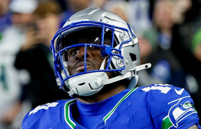 How Geno Smith and DK Metcalf are emblematic of Seahawks’ struggles of ...