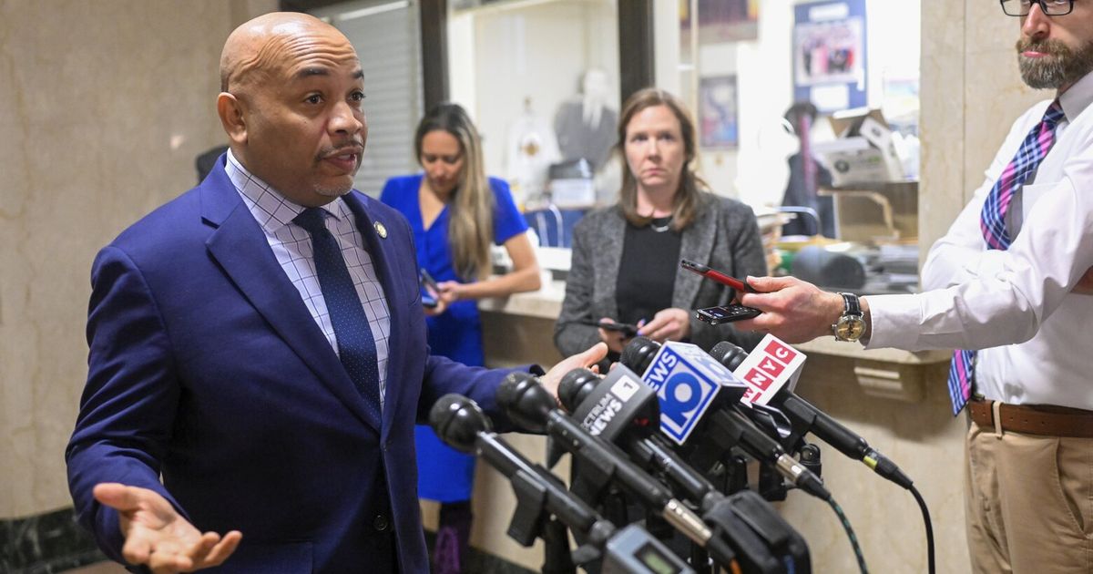 We can’t wait on Big Tech to solve our local news crisis | The Seattle ...