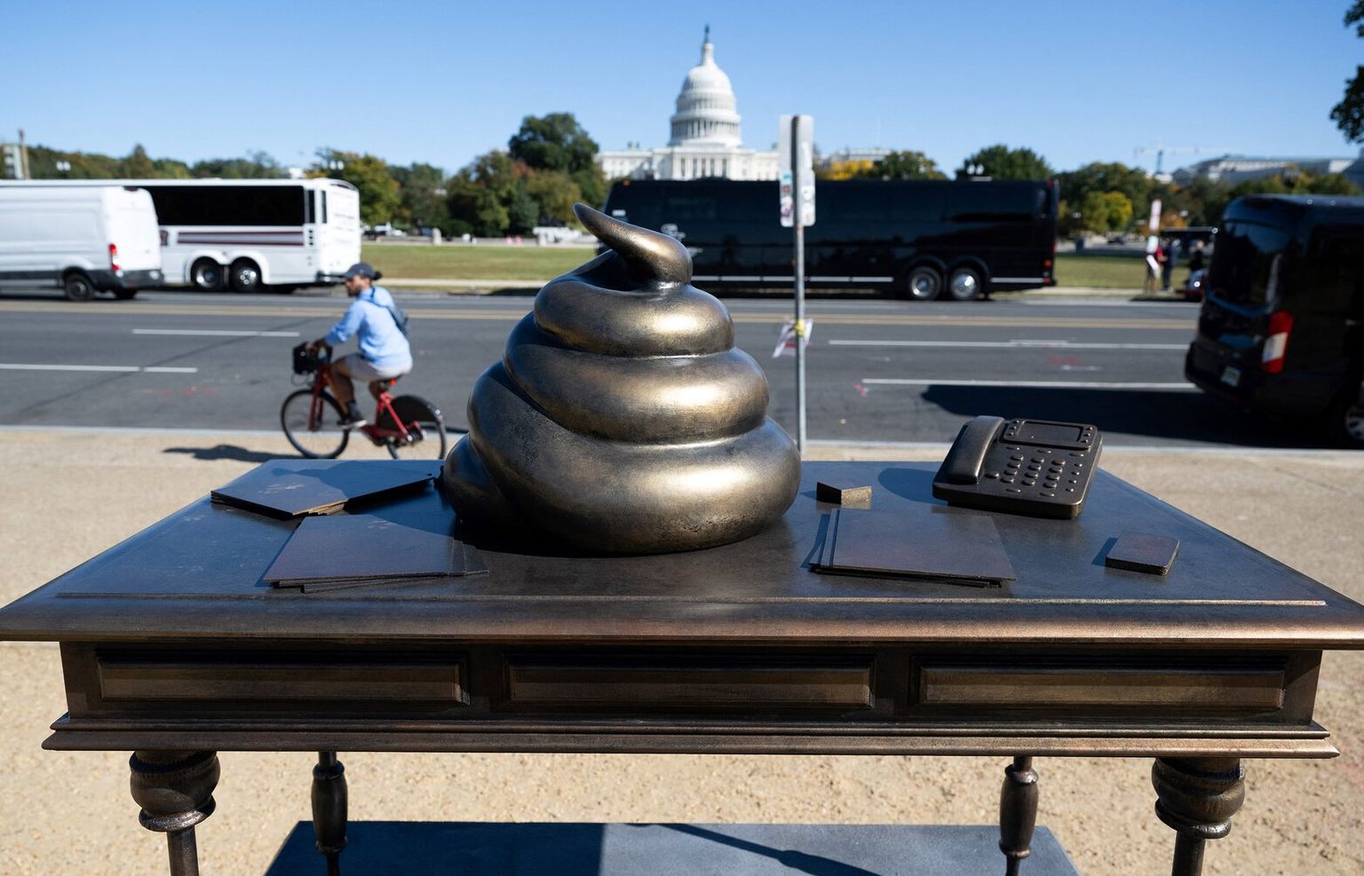 Rogue Trump statue in Philadelphia commemorates ‘a lifetime of sexual ...