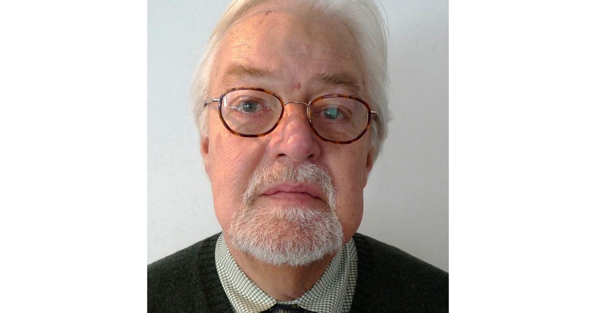 Steven Hurst, who covered world events for The Associated Press, NBC ...