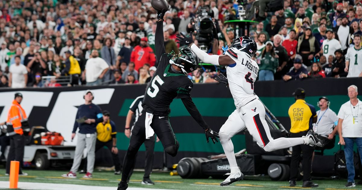 Jets’ Garrett Wilson makes a jaw-dropping, 1-handed TD catch vs. Texans ...