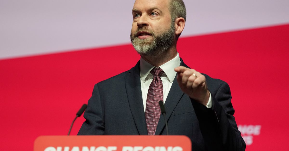 UK’s new Labour government unveils overhaul of workers’ rights | The ...