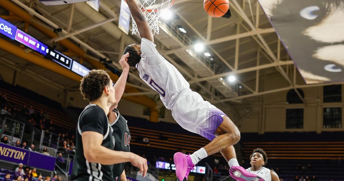 Photos: UW men’s basketball fend off Seattle Pacific, 77-62 | The ...