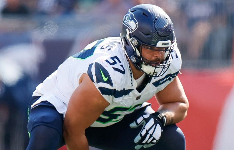 Seahawks place Connor Williams on reserve/retired list, sign Cody White ...