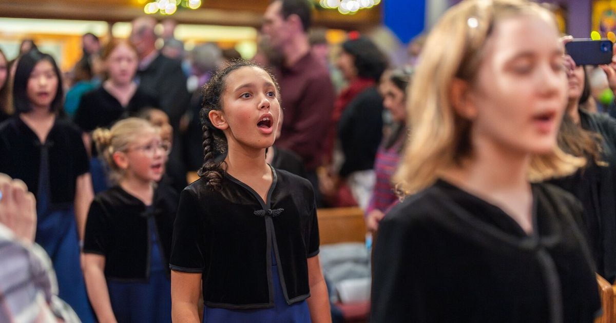 Seattle Girls Choir puts a new twist on a Christmas tradition | The ...