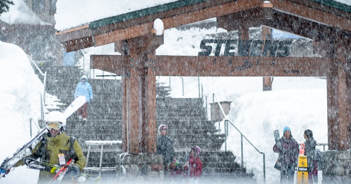 Stevens Pass announces 2024 opening date | The Seattle Times