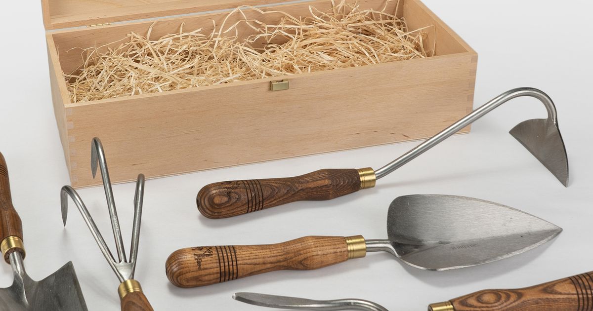 Gifts to make their garden greener | The Seattle Times