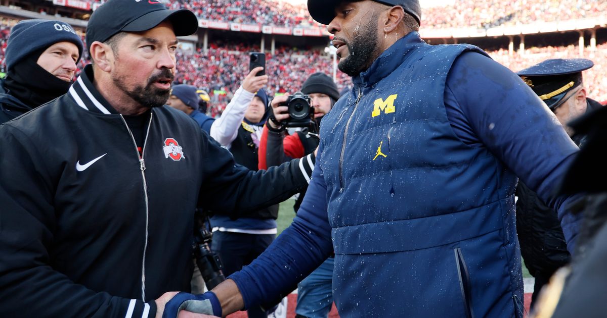 Michigan, Ohio State players brawl after Wolverines beat No. 2 Buckeyes ...