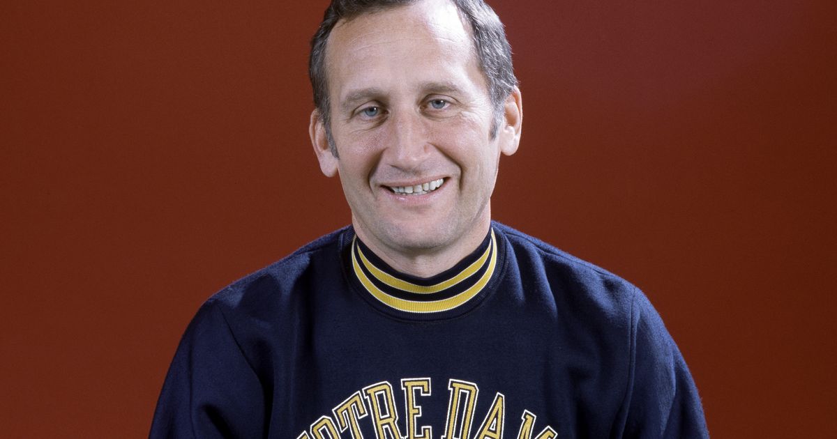 Gerry Faust, the former head football coach at Notre Dame, has died at ...
