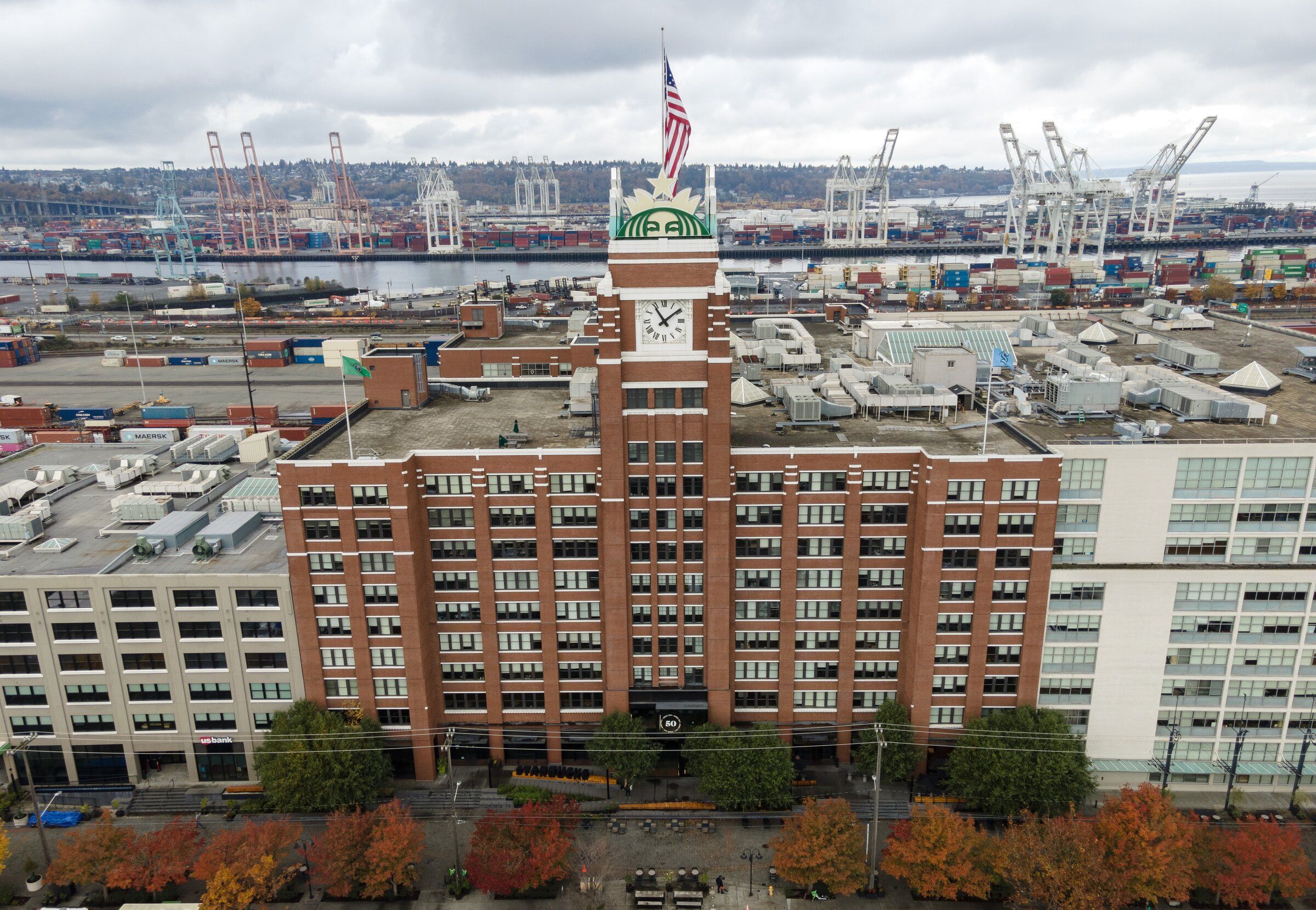 Starbucks headquarters cafe unionizes as U.S. negotiations drag The Seattle Times