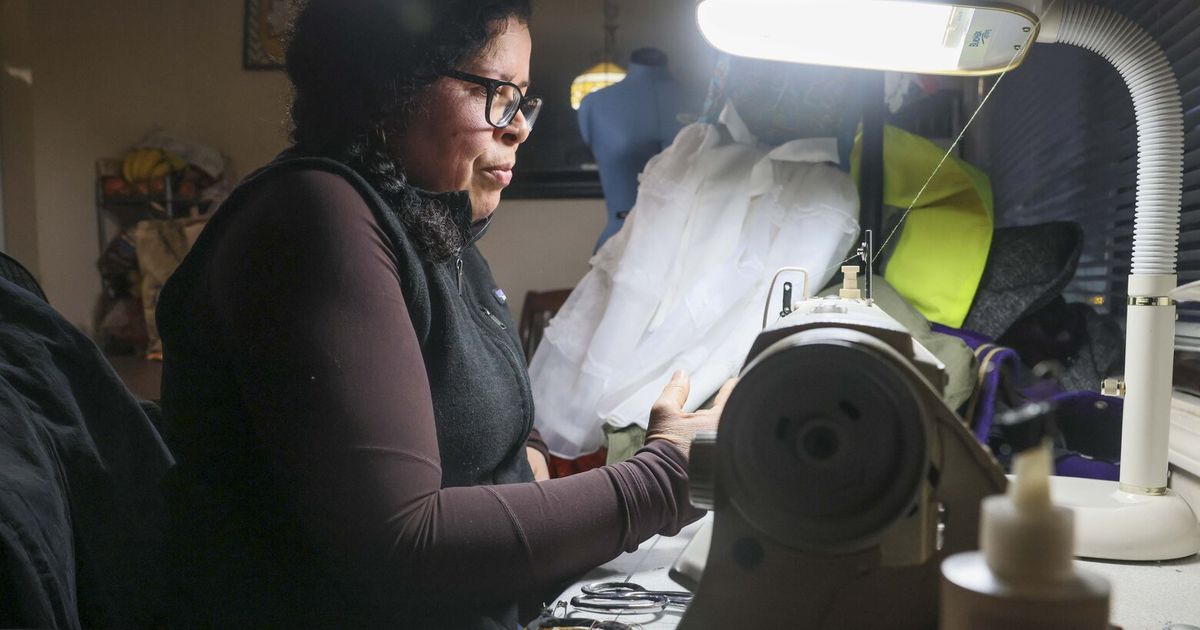 Akin helps kids by helping the adults who love them | The Seattle Times