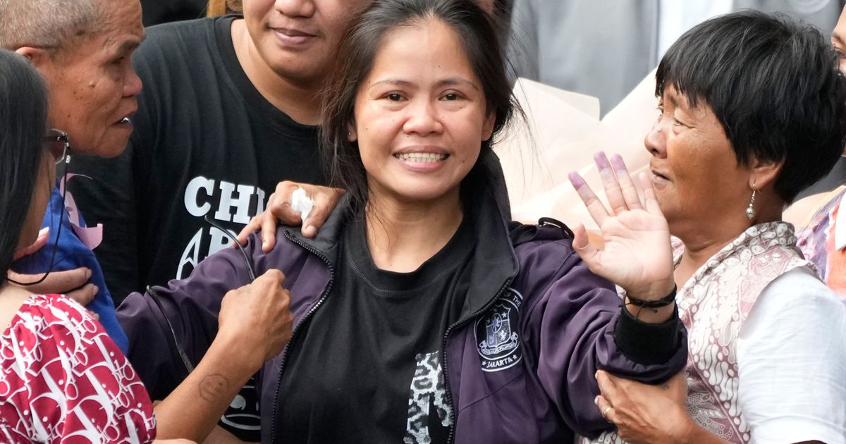 Filipina who won a last-minute reprieve from an Indonesian firing squad seeks clemency | The ...
