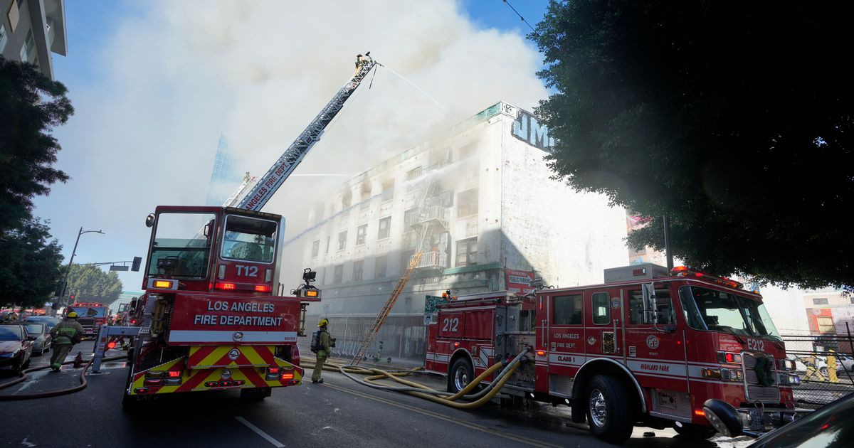 ‘Morrison Hotel’ made famous by The Doors goes up in flames in LA | The ...