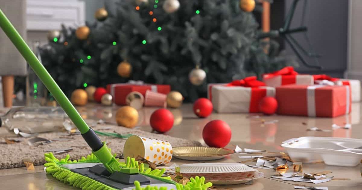 10 easy ways to declutter and make room for joy this holiday season ...