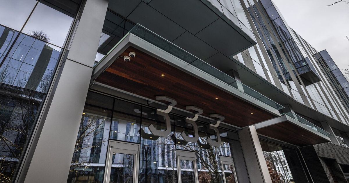 Apple inks Seattle’s biggest lease since 2019, takes over Meta office ...
