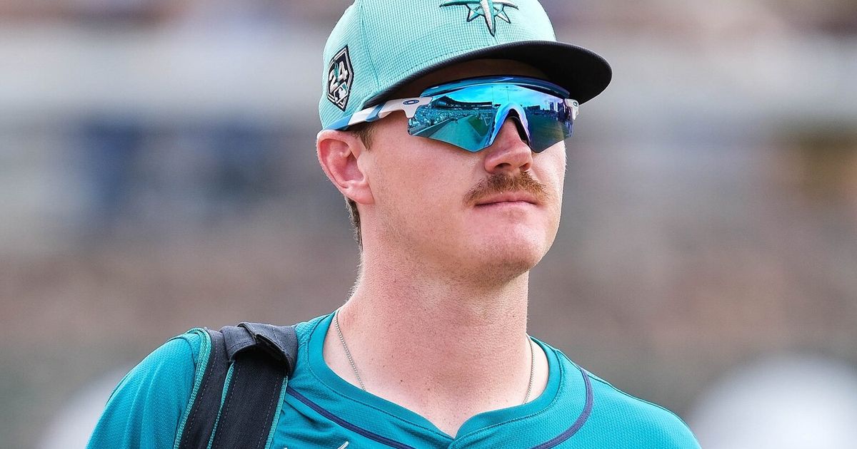 Mariners bring back Blake Hunt for organizational depth at catcher ...