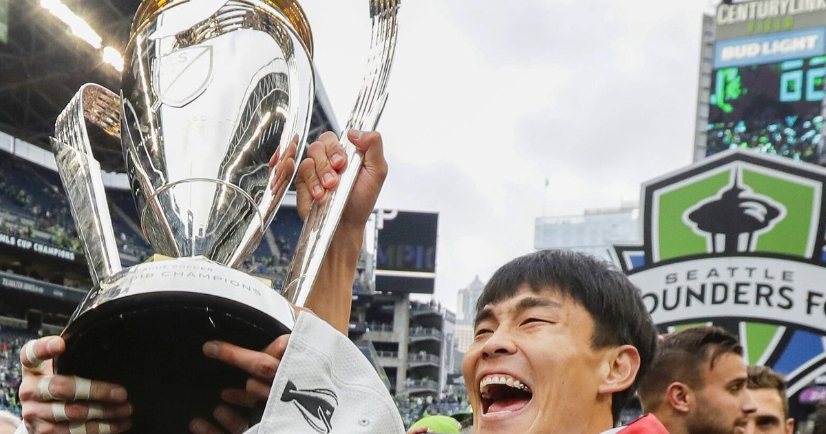 Veteran defender Kim Kee-hee returns to Sounders | The Seattle Times