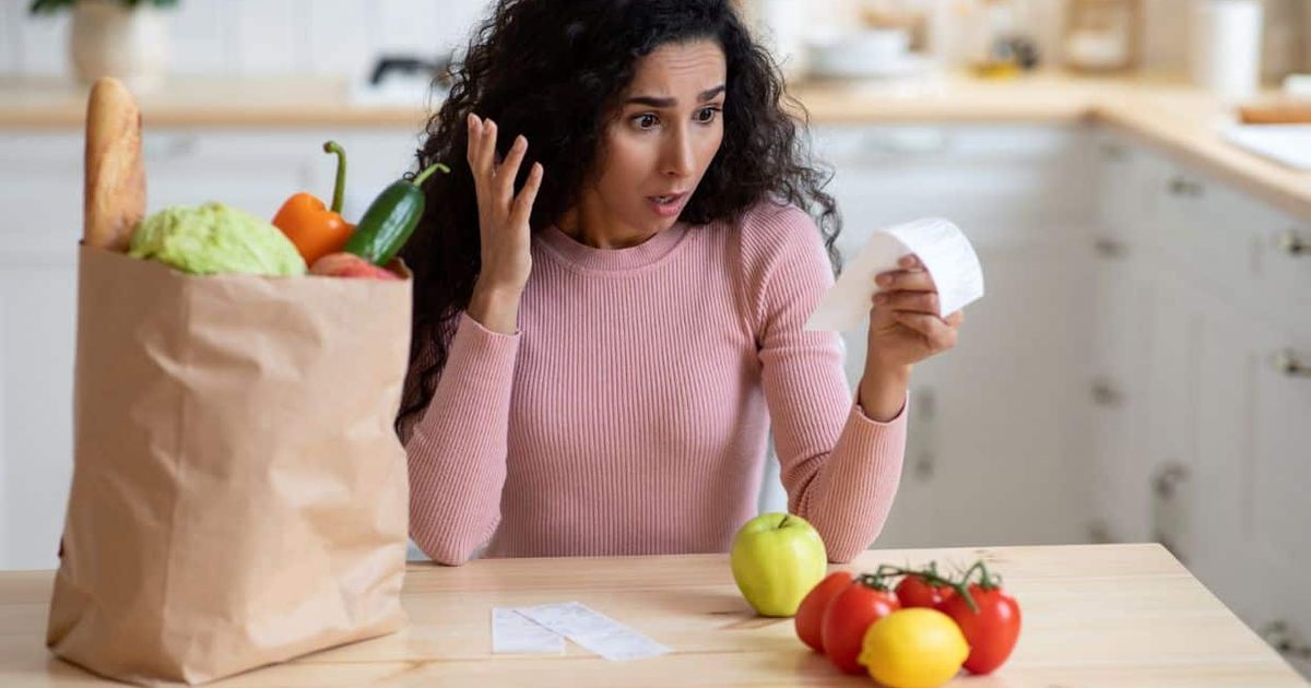 Say goodbye to overpriced groceries: 6 hacks to save hundreds each ...