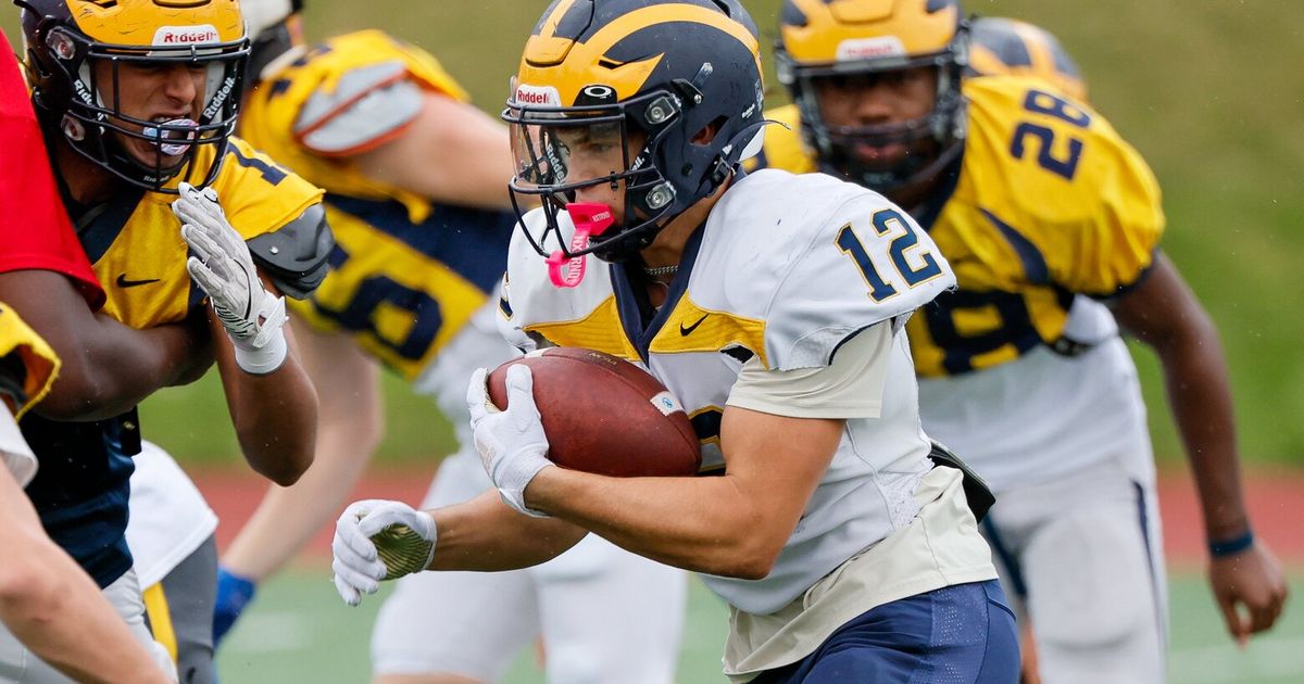 Ryken Moon follows in father Warren Moon’s footsteps, walks on at UW ...