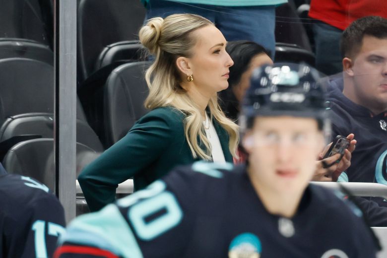 Jessica Campbell Ice Hockey