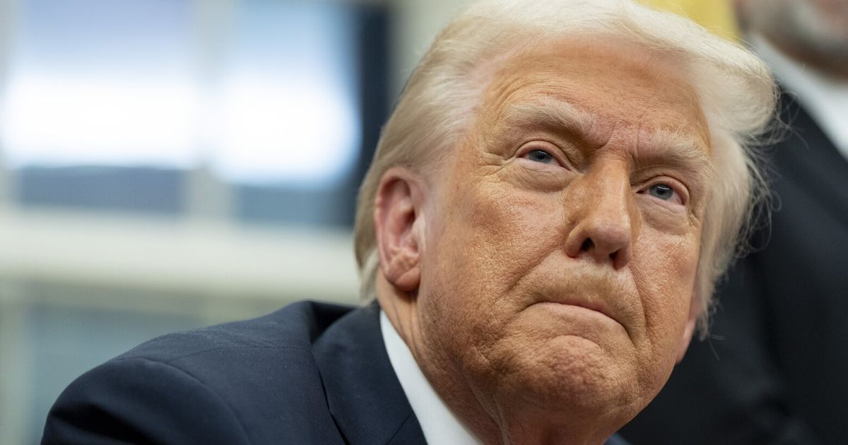 Trump upends US policy on Ukraine and says he and Putin have agreed to ...