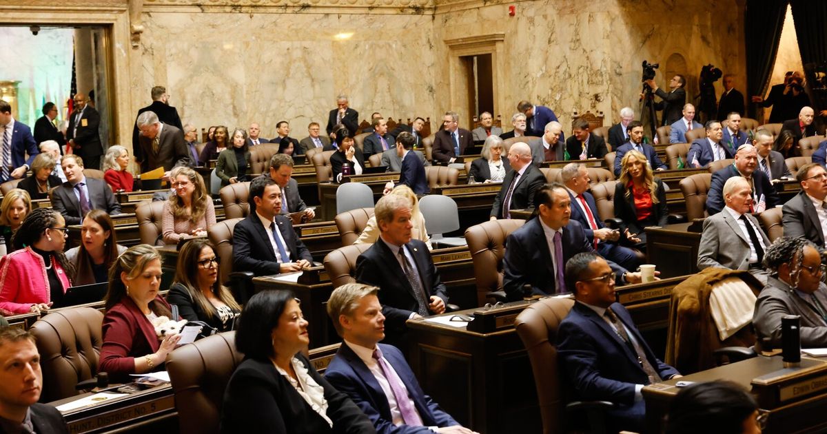 Gun safety, minimum wage and other WA bills die after first deadline ...