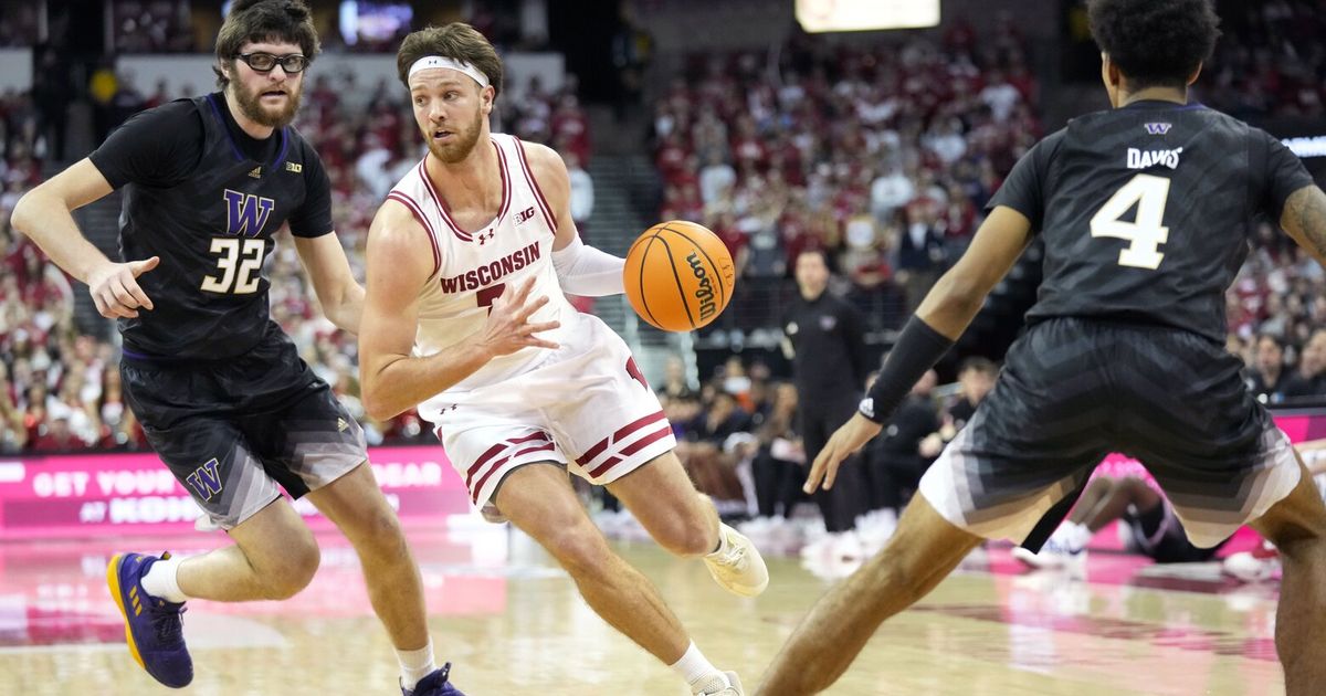 UW men’s postseason hopes dire after 26-point rout by No. 11 Wisconsin ...