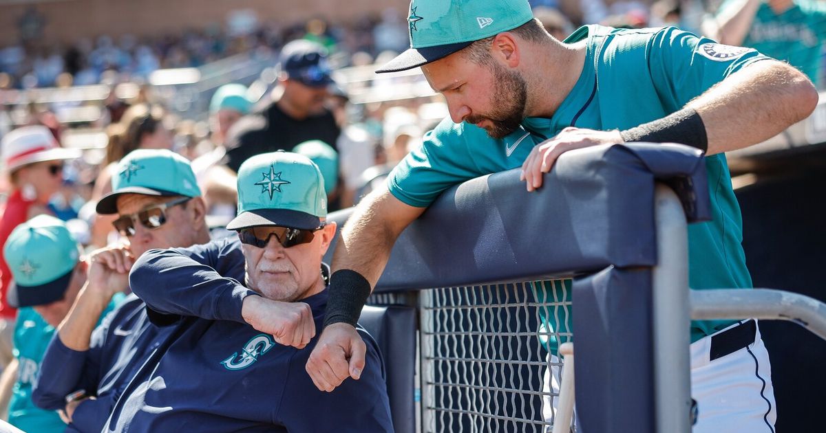 An inside look at the success of legendary Mariners infield coach Perry ...