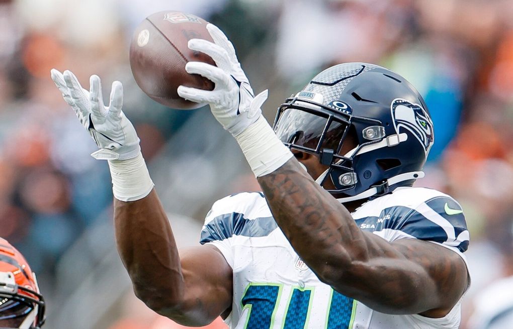 QB Sam Darnold, Seahawks reach deal | The Seattle Times