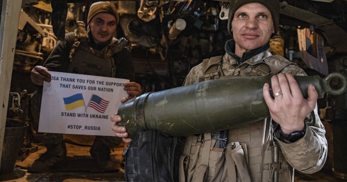 US arms flow to Ukraine again as the Kremlin mulls a ceasefire proposal ...