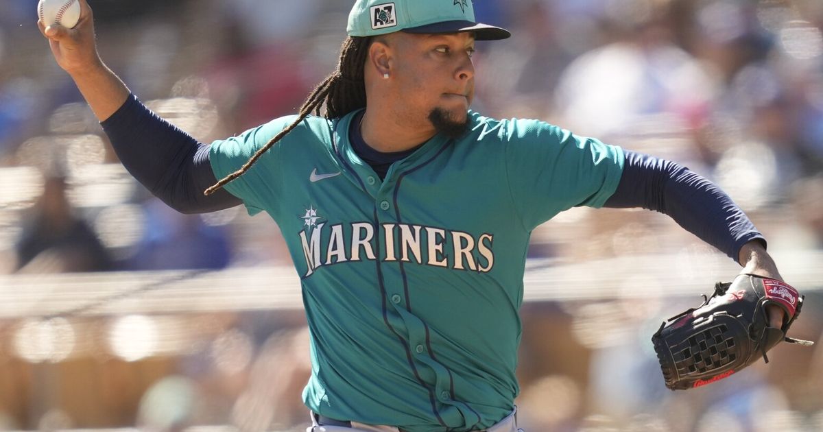 Luis Castillo, Logan Gilbert progress in Mariners’ split-squad losses ...