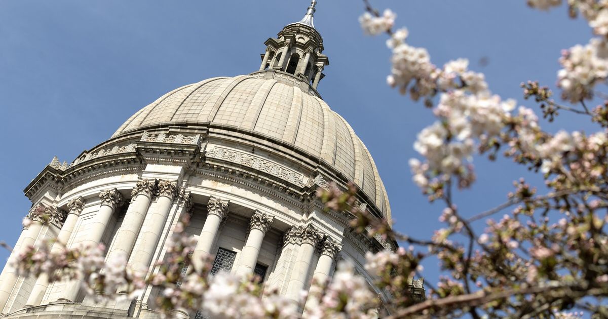 4 key differences between WA Democrats’ House and Senate budget ...