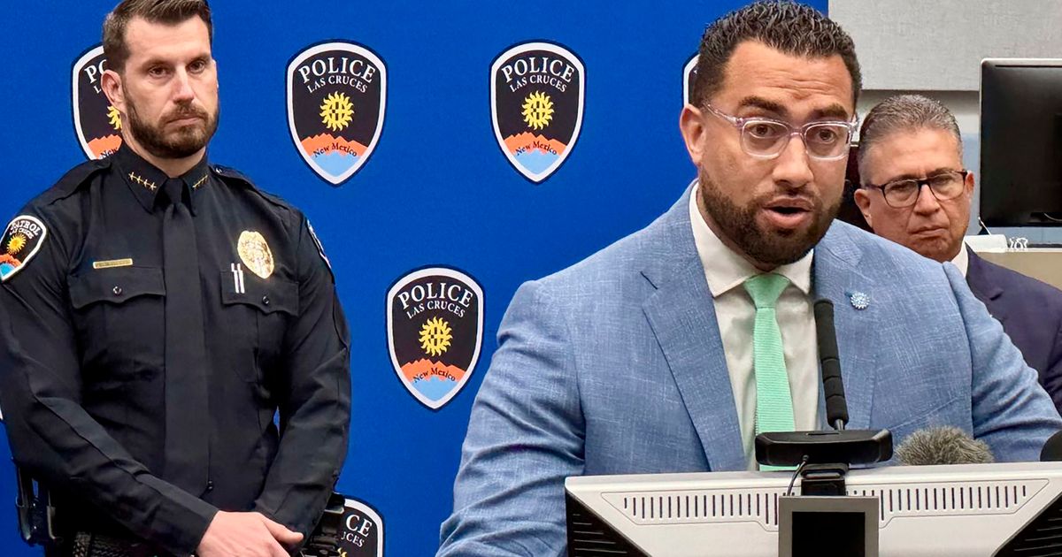 Video and 911 calls played by police detail chaos from deadly shooting ...